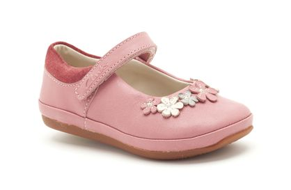 Clarks First Shoes Review - Cotswold Mum